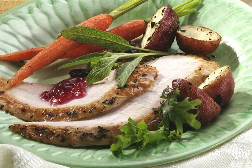 Easy Low-Calorie Cranberry Sauce Recipe | Ocean Spray®