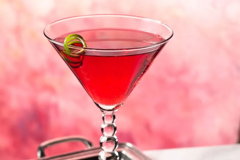 Classic Cosmopolitan Recipe - Easy Ocean Spray® Cocktail