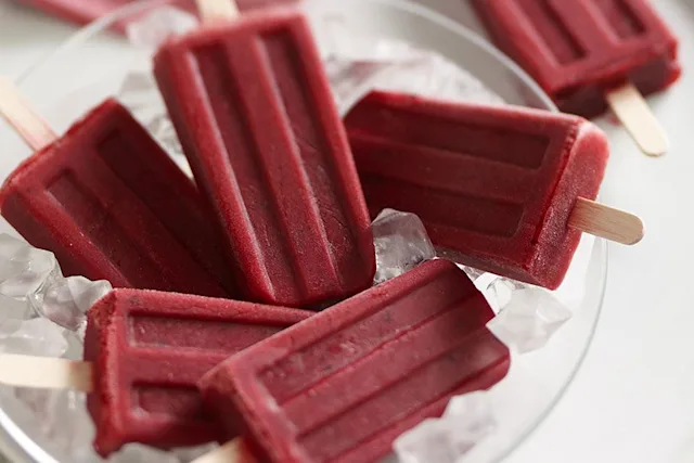 Easy Cranberry Cherry Popsicles Recipe | Simple Summer Treats