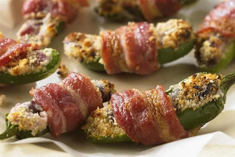 Kickin' Cranberry Jalapeño Poppers Recipe | Ocean Spray®
