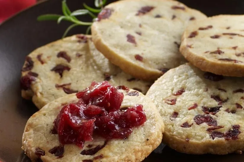 Savory Blue Cranberry Shortbread & Caramelized Onion Jam Recipe