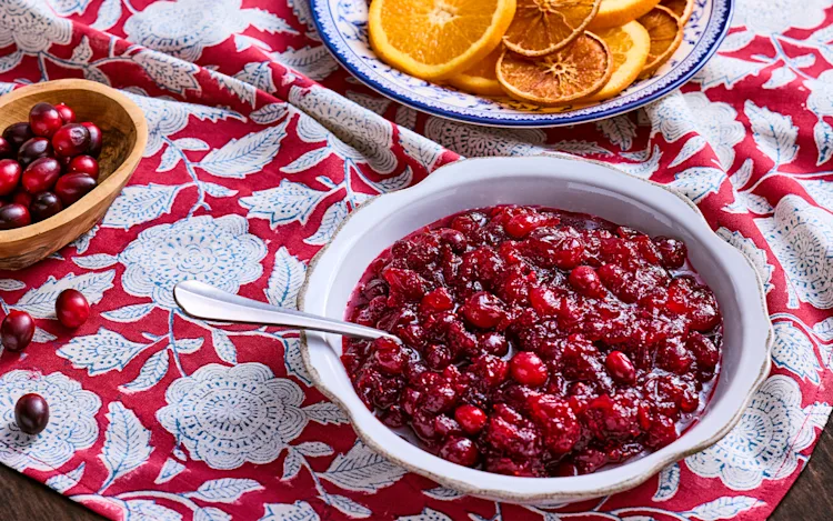 Ocean Spray® Fresh Cranberry Sauce Recipe - Homemade Fruit Sauce for Meals
