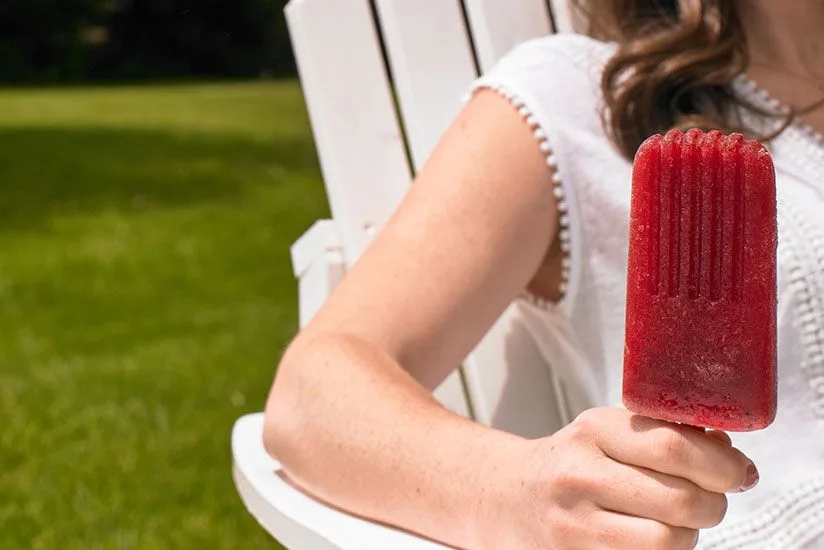 Very Berry Lemonade Pops: Refreshing Homemade Recipe | Ocean Spray®