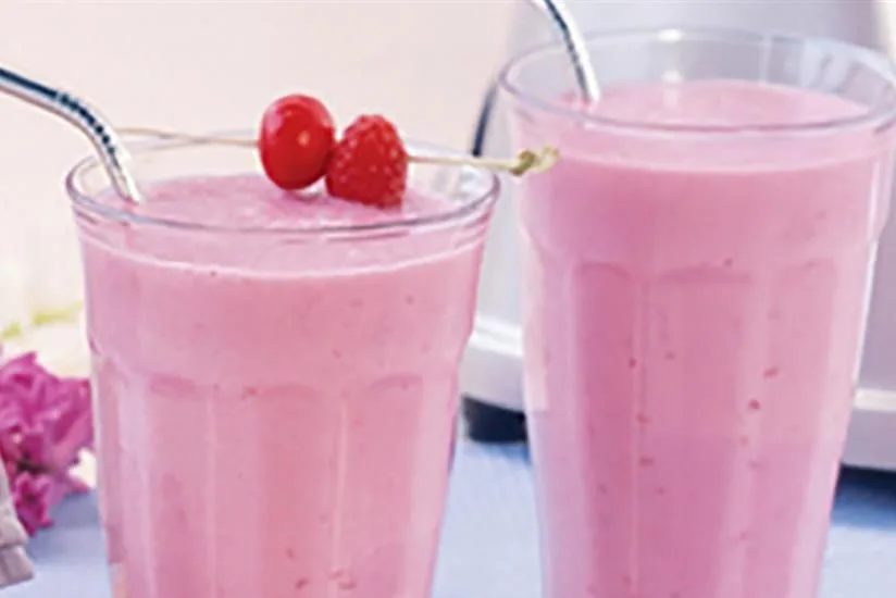 Great Start Cranberry Raspberry Shake Recipe | Ocean Spray®